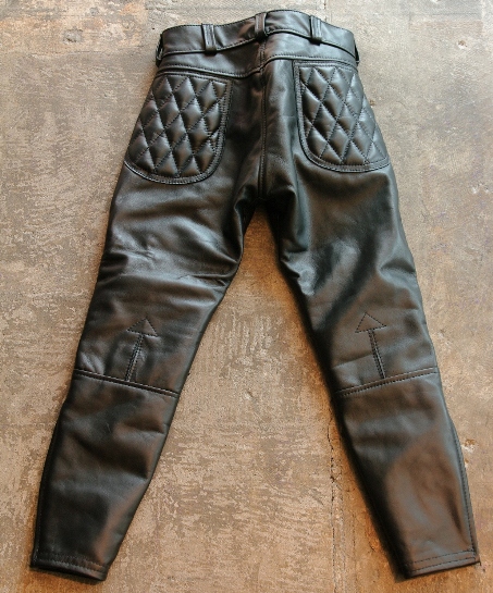 “Padded Competition Breeches”: Langlitz Japan Blog